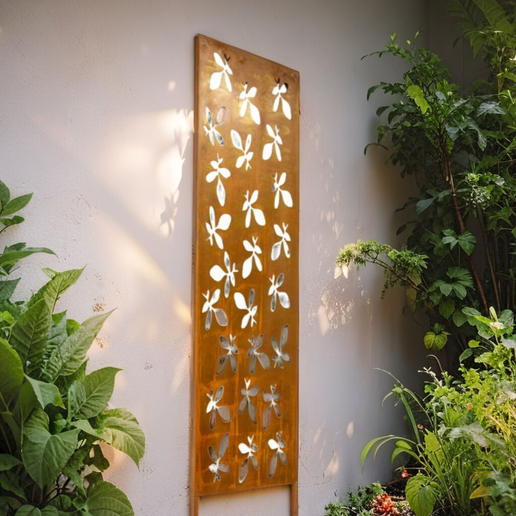 Willow & Silk Rust Laser-cut Garden Screen Stake 45x150cm